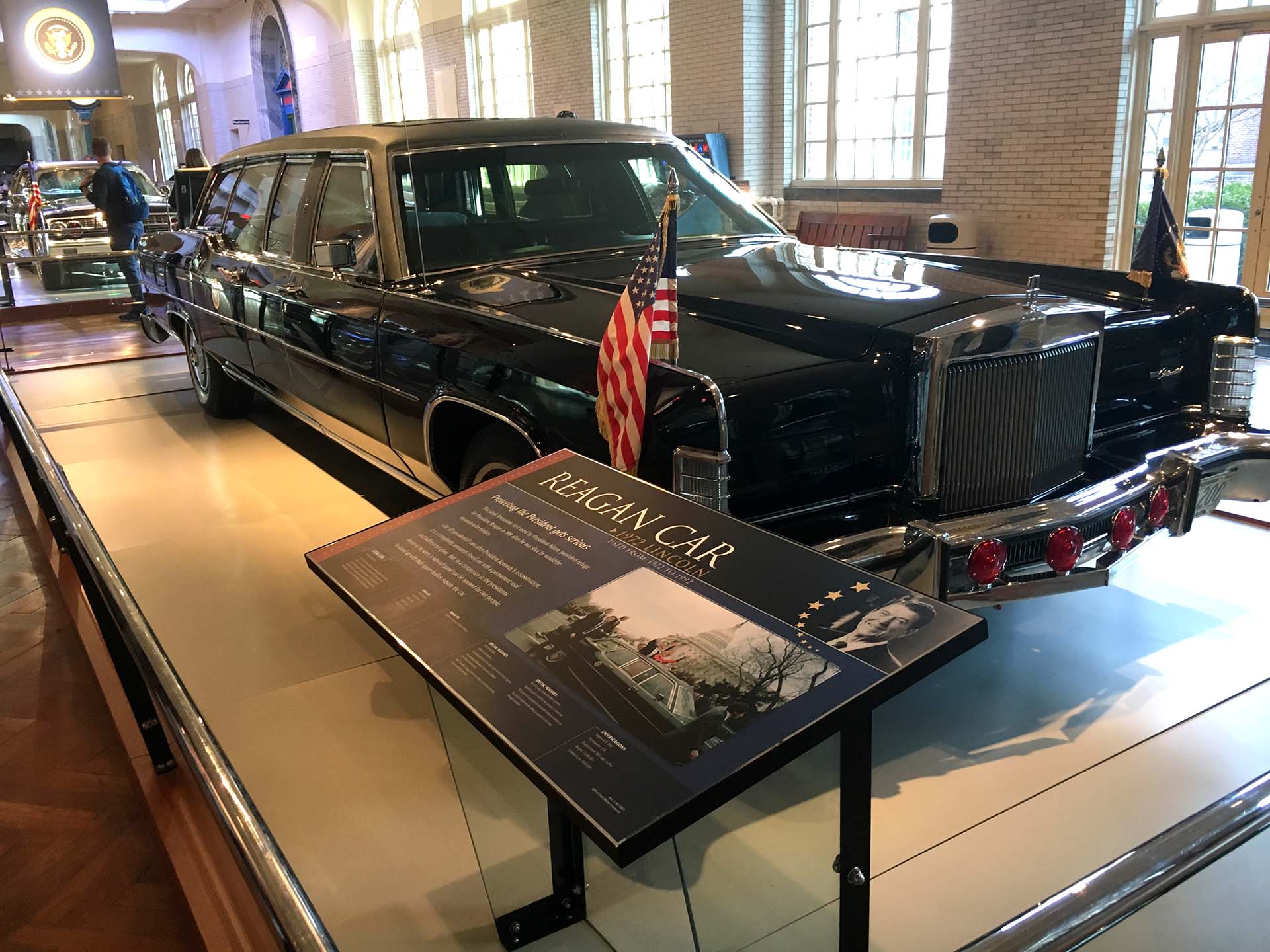 "The Beast" through the years: from a locomotive to the car - Afrinik