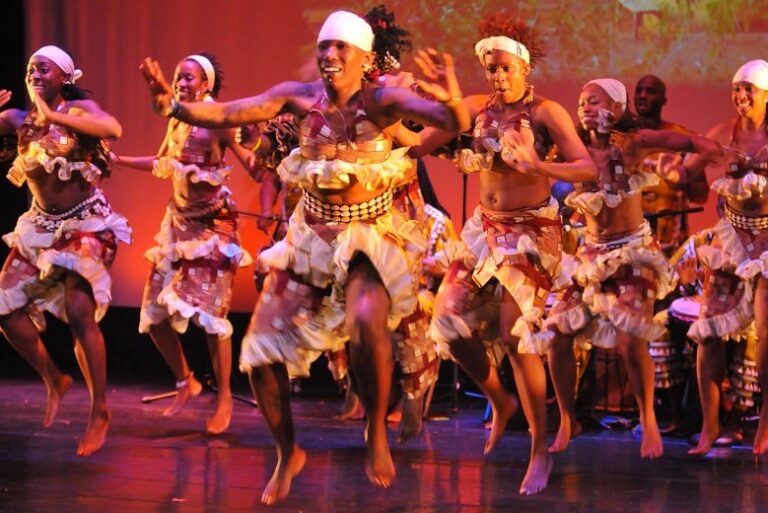 These African dances and their meanings - Afrinik